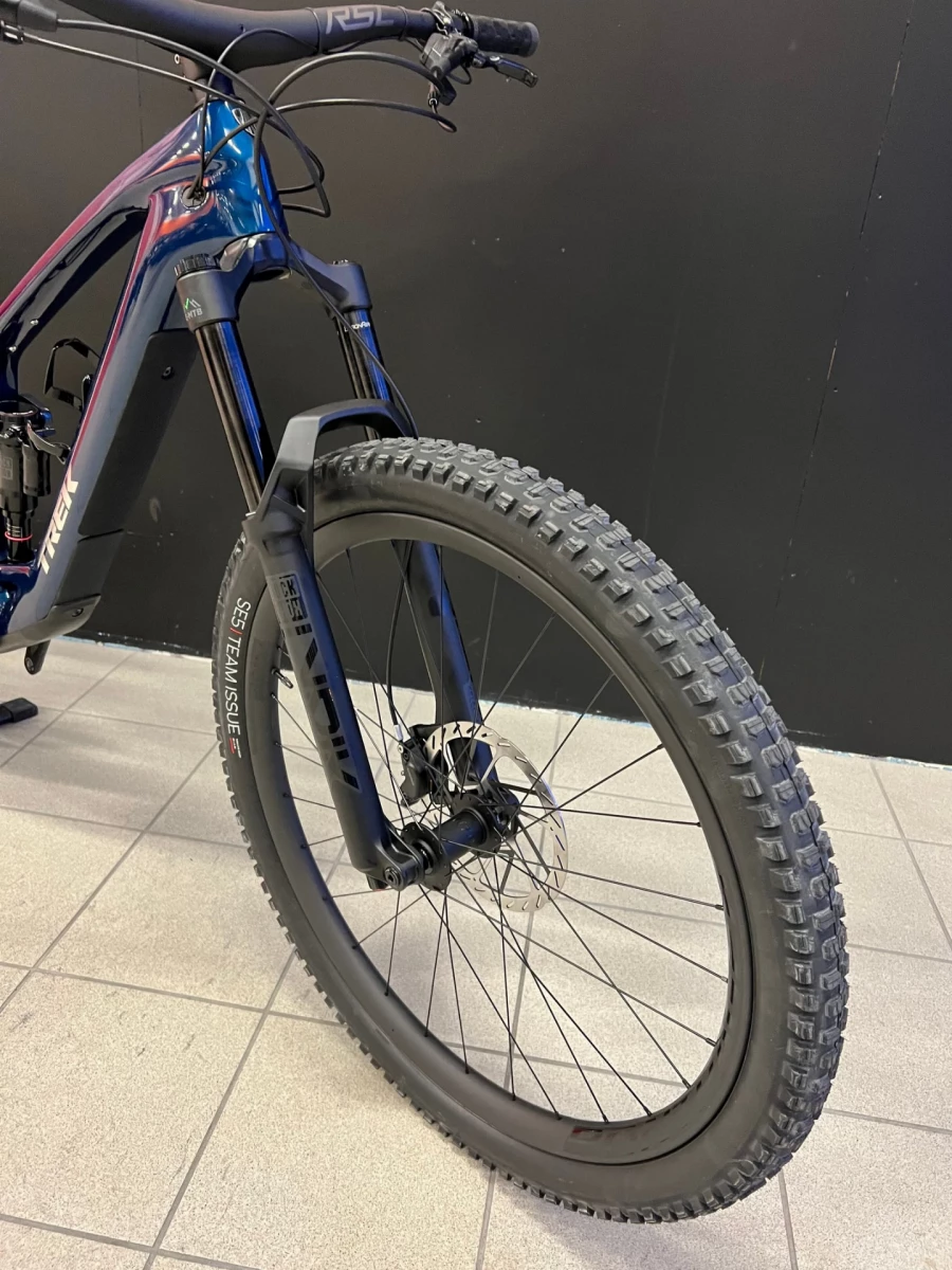 Trek Fuel Exe 9.8 Xt Eu L Blue Demo - - Trek - Stisykkel